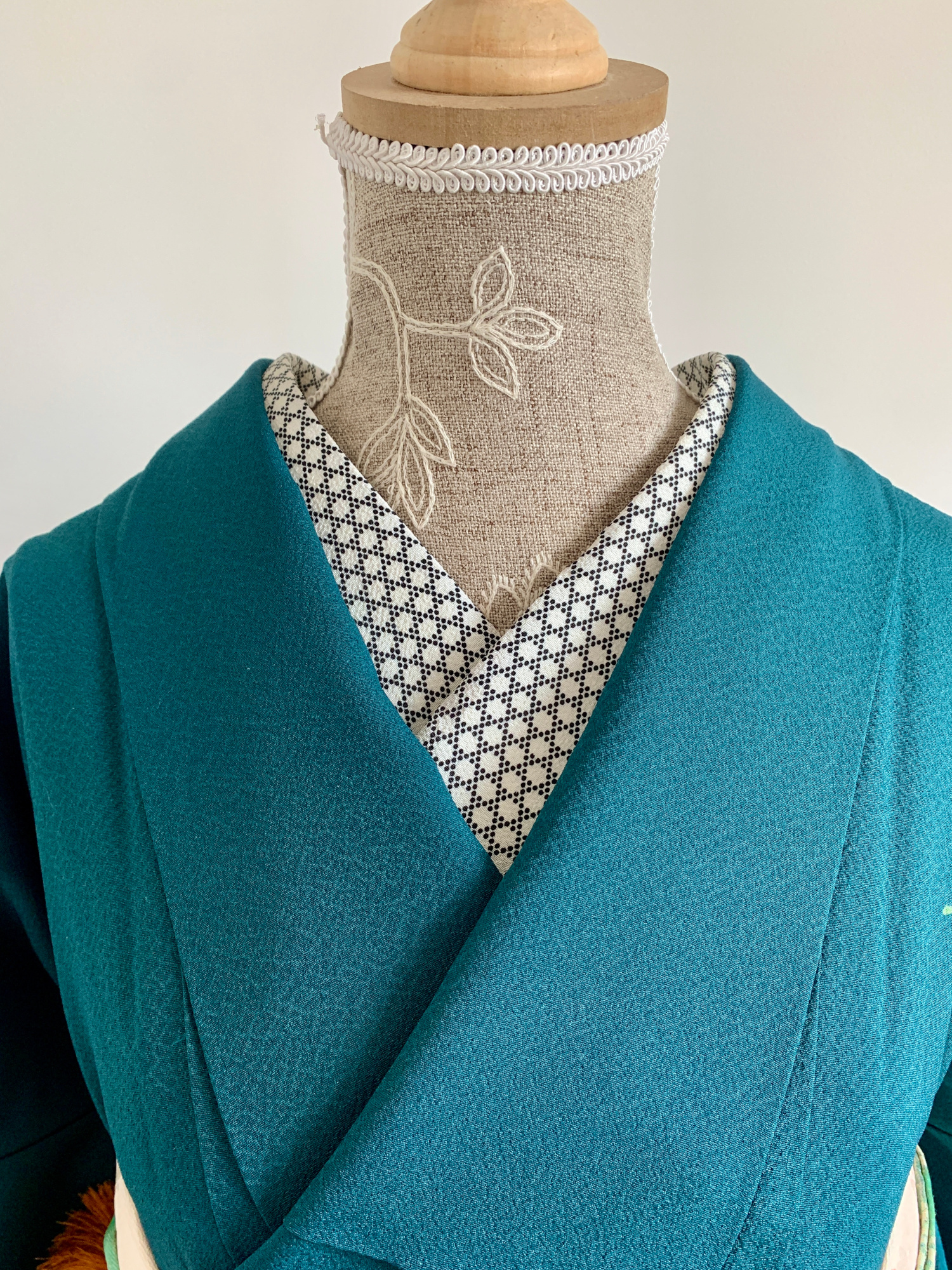 How to wear a kimono - Kimono Academy